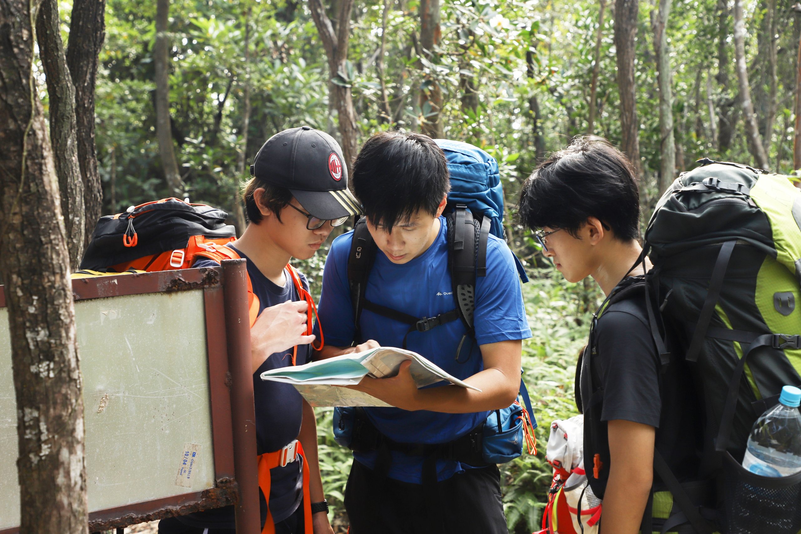 Expeditions Training Courses (Hiking) 2021-2022 (31/3/2022) - AYP